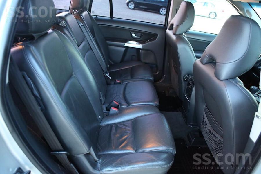 Pelēks Volvo XC90 2006 Tukums, ar dzinēja tilpumu 2.40 L un nobraukumu 342 tūkst. km par 4490 €, foto 15 vietnē AUTOMOTO.COM.LV
