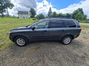 Grey Volvo XC90 2006 in Vilnius, with an engine capacity of 2.40 L and mileage of 316 thousand km for 6300 €, photo  on AUTOMOTO.COM.LV