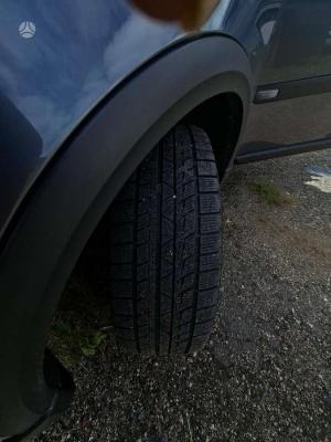 Grey Volvo XC90 2006 in Vilnius, with an engine capacity of 2.40 L and mileage of 316 thousand km for 6300 €, photo 12 on AUTOMOTO.COM.LV