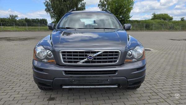 Grey Volvo XC90 2006 in Marijampole, with an engine capacity of 2.40 L and mileage of 268 thousand km for 4300 €, photo 3 on AUTOMOTO.COM.LV