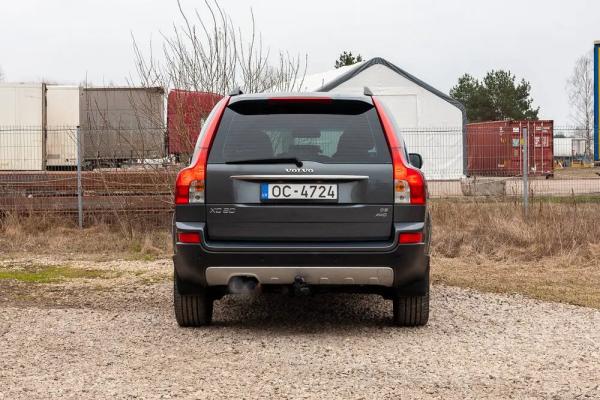 Pelēks Volvo XC90 2006 Rīga, ar dzinēja tilpumu 2.40 L un nobraukumu 340 tūkst. km par 4250 €, foto 6 vietnē AUTOMOTO.COM.LV