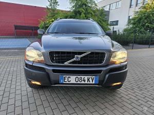 Серый Вольво ХС90 2006 в Каунас, объемом двигателя 2.40 л и пробегом 320 тыс. км за 5900 €, фото 4 на AUTOMOTO.COM.LV