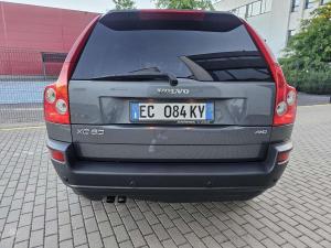 Серый Вольво ХС90 2006 в Каунас, объемом двигателя 2.40 л и пробегом 320 тыс. км за 5900 €, фото 24 на AUTOMOTO.COM.LV