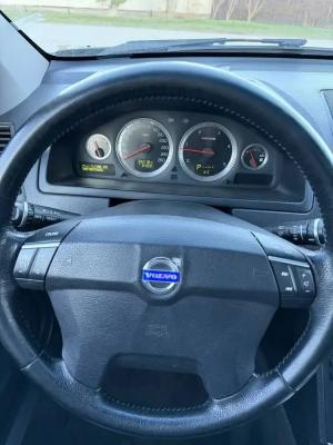 Серый Вольво ХС90 2006 в Вентспилс, объемом двигателя 2.40 л и пробегом 362 тыс. км за 3990 €, фото 12 на AUTOMOTO.COM.LV