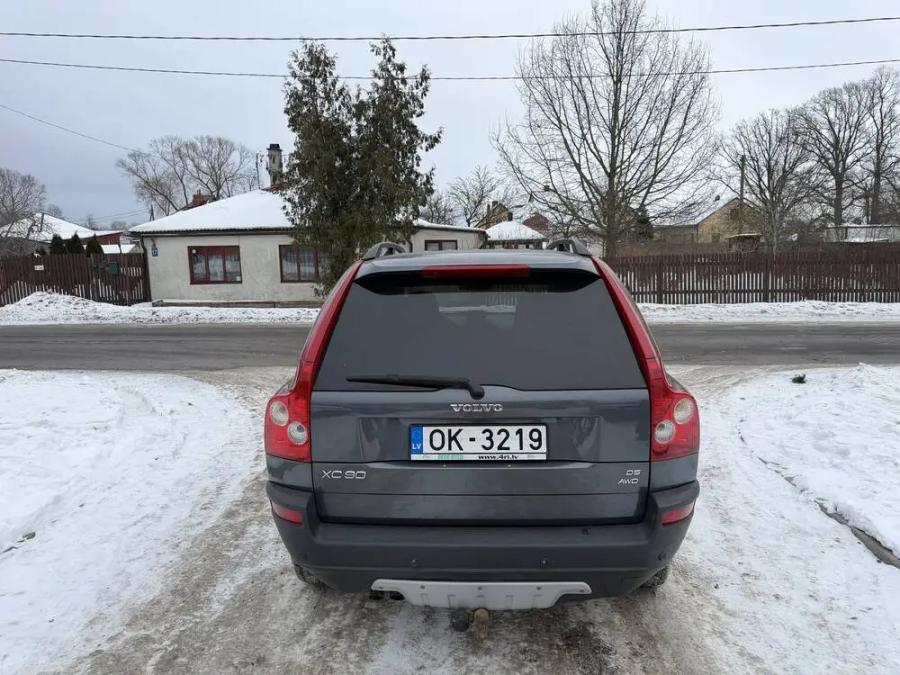 Серый Вольво ХС90 2006 в Вентспилс, объемом двигателя 2.40 л и пробегом 275 тыс. км за 3990 €, фото 6 на AUTOMOTO.COM.LV