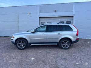 Grey Volvo XC90 2006 in Utena, with an engine capacity of 2.40 L and mileage of 310 thousand km for 4200 €, photo 3 on AUTOMOTO.COM.LV