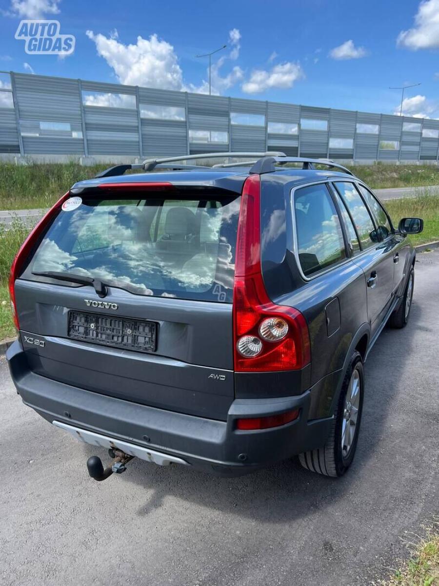 Pelēks Volvo XC90 2006 Marijampole, ar dzinēja tilpumu 2.40 L un nobraukumu 320 tūkst. km par 4100 €, foto 4 vietnē AUTOMOTO.COM.LV