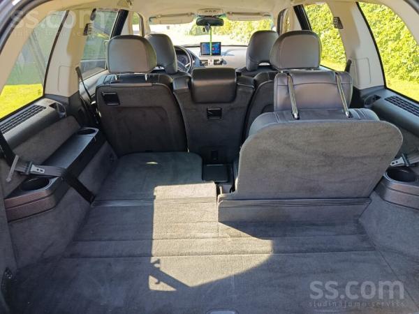 Pelēks Volvo XC90 2006 Limbaži, ar dzinēja tilpumu 2.40 L un nobraukumu 352 tūkst. km par 3650 €, foto 6 vietnē AUTOMOTO.COM.LV