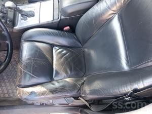 Pelēks Volvo XC90 2006 Madona, ar dzinēja tilpumu 2.40 L un nobraukumu 355 tūkst. km par 3950 €, foto 3 vietnē AUTOMOTO.COM.LV