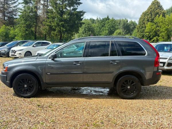Grey Volvo XC90 2006 in Kuldiga, with an engine capacity of 2.40 L and mileage of 453 thousand km for 3990 €, photo 5 on AUTOMOTO.COM.LV