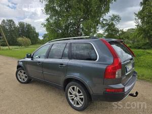 Grey Volvo XC90 2006 in Riga, with an engine capacity of 2.40 L and mileage of 378 thousand km for 4100 €, photo  on AUTOMOTO.COM.LV