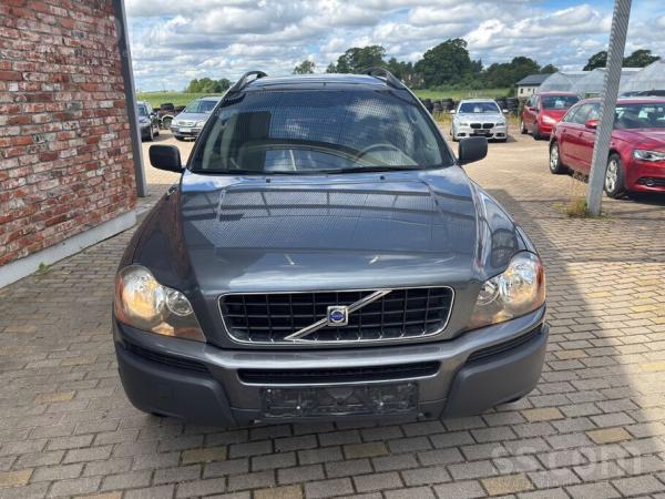 Pelēks Volvo XC90 2006 Talsi, ar dzinēja tilpumu 2.40 L un nobraukumu 0 tūkst. km par 4970 €, foto 5 vietnē AUTOMOTO.COM.LV