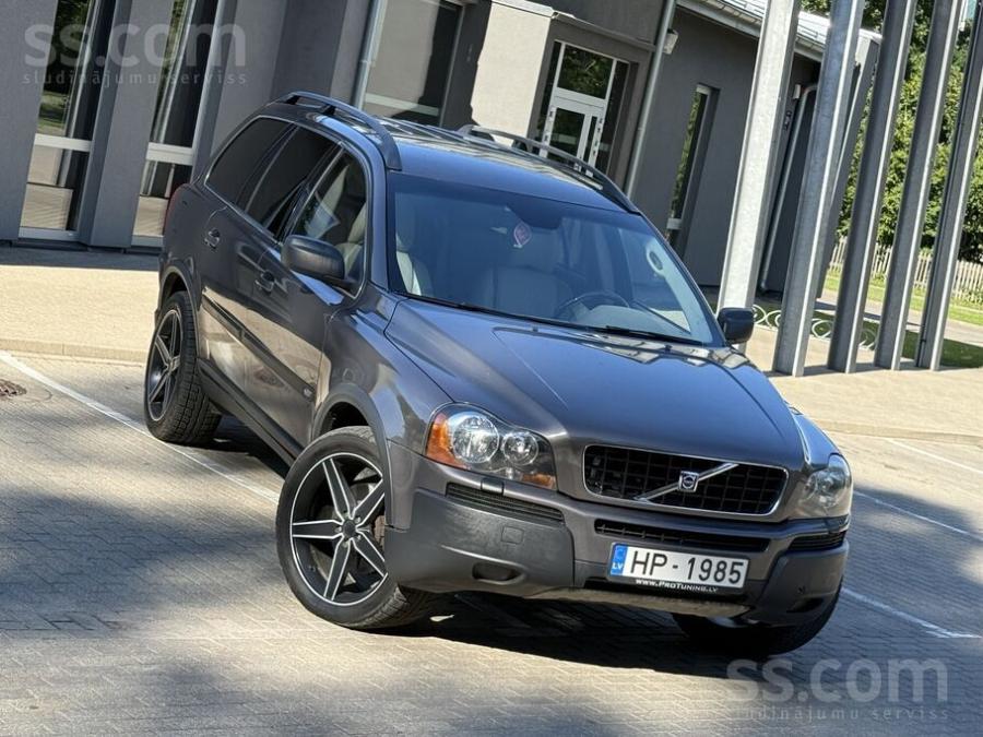 Grey Volvo XC90 2006 in Jurmala, with an engine capacity of 2.40 L and mileage of 0 thousand km for 3550 €, photo 3 on AUTOMOTO.COM.LV
