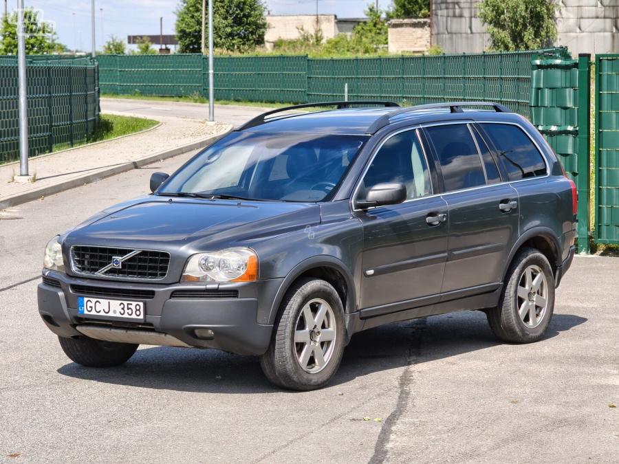 Pelēks Volvo XC90 2006 Viļņa, ar dzinēja tilpumu 2.40 L un nobraukumu 327 tūkst. km par 3350 €, foto 5 vietnē AUTOMOTO.COM.LV
