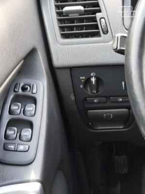 Pelēks Volvo XC90 2006 Viļņa, ar dzinēja tilpumu 2.40 L un nobraukumu 327 tūkst. km par 3350 €, foto 10 vietnē AUTOMOTO.COM.LV