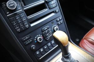 Pelēks Volvo XC90 2006 Rīga, ar dzinēja tilpumu 2.40 L un nobraukumu 412 tūkst. km par 4495 €, foto 17 vietnē AUTOMOTO.COM.LV