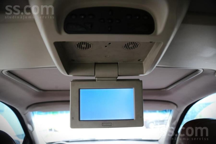 Pelēks Volvo XC90 2006 Rīga, ar dzinēja tilpumu 2.40 L un nobraukumu 412 tūkst. km par 4495 €, foto 18 vietnē AUTOMOTO.COM.LV