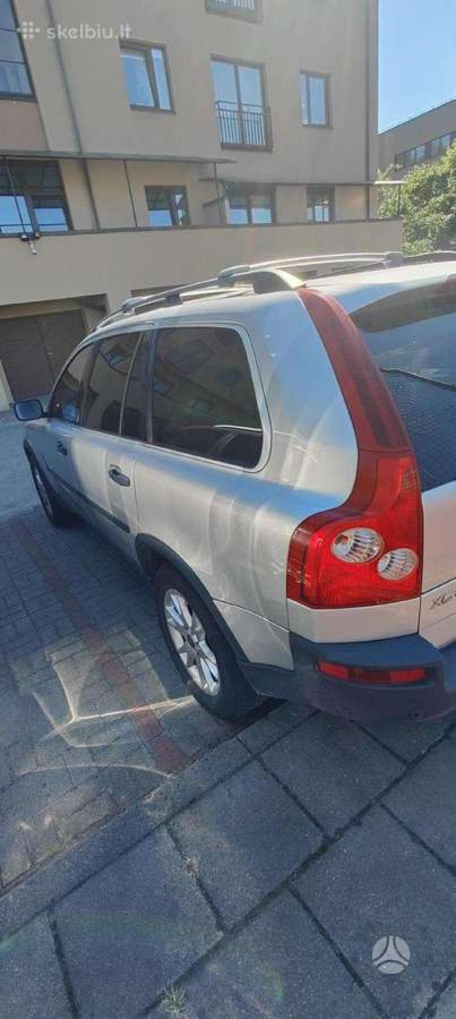 Grey Volvo XC90 2006 in Vilnius, with an engine capacity of 2.90 L and mileage of 290 thousand km for 1100 €, photo 9 on AUTOMOTO.COM.LV