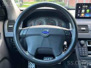 Pelēks Volvo XC90 2006 Rīga, ar dzinēja tilpumu 2.40 L un nobraukumu 0 tūkst. km par 3290 €, foto 14 vietnē AUTOMOTO.COM.LV