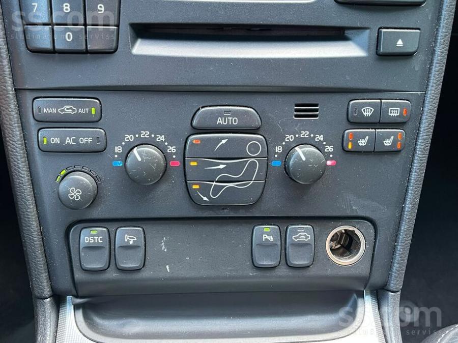 Pelēks Volvo XC90 2006 Rīga, ar dzinēja tilpumu 2.40 L un nobraukumu 0 tūkst. km par 3290 €, foto 21 vietnē AUTOMOTO.COM.LV