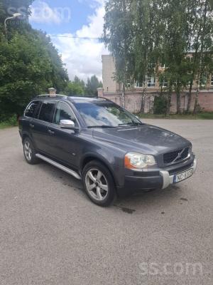 Grey Volvo XC90 2006 in Riga, with an engine capacity of 2.40 L and mileage of 362 thousand km for 4800 €, photo 4 on AUTOMOTO.COM.LV