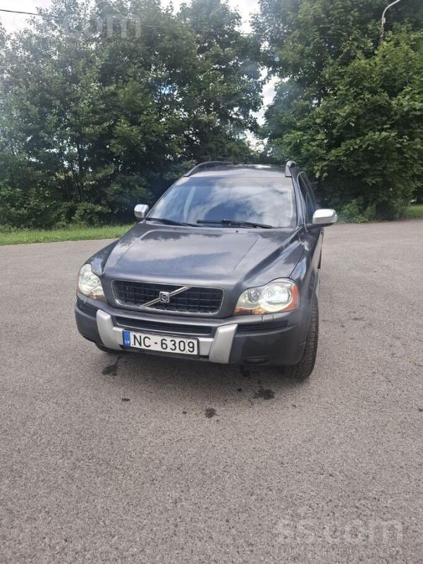 Pelēks Volvo XC90 2006 Rīga, ar dzinēja tilpumu 2.40 L un nobraukumu 362 tūkst. km par 4800 €, foto 1 vietnē AUTOMOTO.COM.LV