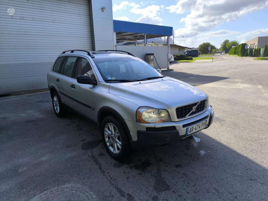 Pelēks Volvo XC90 2006 Marijampole, ar dzinēja tilpumu 2.40 L un nobraukumu 253 tūkst. km par 3700 €, foto 8 vietnē AUTOMOTO.COM.LV