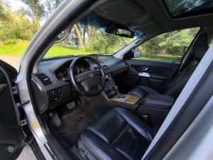 Pelēks Volvo XC90 2006 Marijampole, ar dzinēja tilpumu 2.40 L un nobraukumu 253 tūkst. km par 3700 €, foto 12 vietnē AUTOMOTO.COM.LV