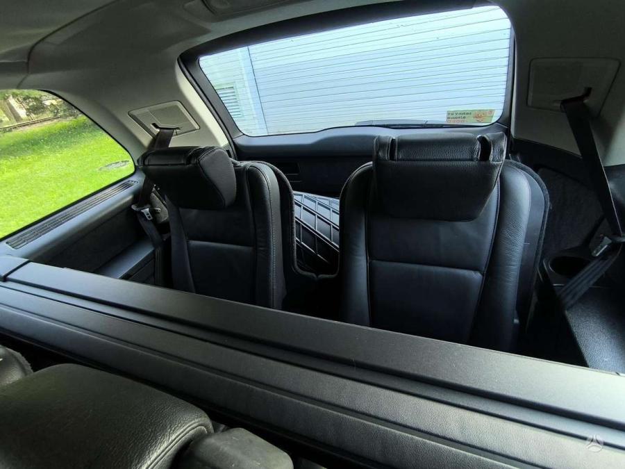 Pelēks Volvo XC90 2006 Marijampole, ar dzinēja tilpumu 2.40 L un nobraukumu 253 tūkst. km par 3700 €, foto 14 vietnē AUTOMOTO.COM.LV