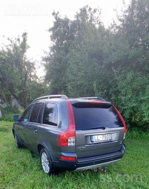 Grey Volvo XC90 2006 in Talsi, with an engine capacity of 2.40 L and mileage of 0 thousand km for 4200 €, photo 4 on AUTOMOTO.COM.LV