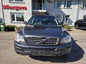 Grey Volvo XC90 2006 in Marijampole, with an engine capacity of 2.40 L and mileage of 245 thousand km for 5699 €, photo 3 on AUTOMOTO.COM.LV