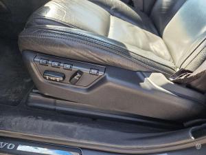 Grey Volvo XC90 2006 in Marijampole, with an engine capacity of 2.40 L and mileage of 245 thousand km for 5699 €, photo 14 on AUTOMOTO.COM.LV