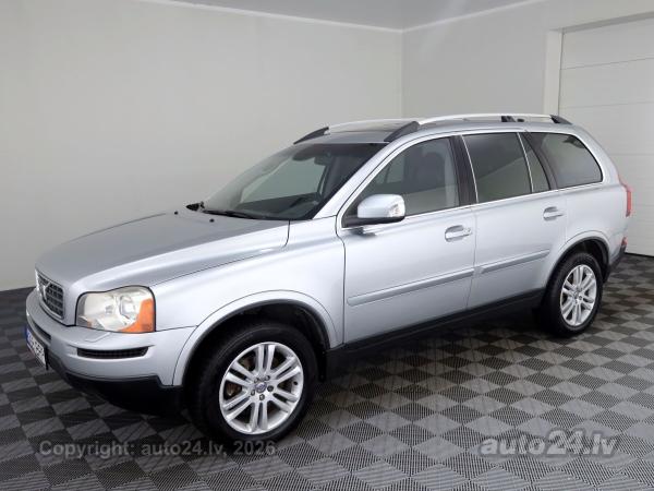 Pelēks Volvo XC90 2006 Tallina, ar dzinēja tilpumu 2.40 L un nobraukumu 389 tūkst. km par 3699 €, foto 2 vietnē AUTOMOTO.COM.LV