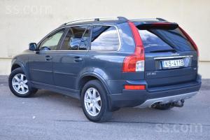 Pelēks Volvo XC90 2006 Talsi, ar dzinēja tilpumu 2.40 L un nobraukumu 378 tūkst. km par 5200 €, foto 3 vietnē AUTOMOTO.COM.LV
