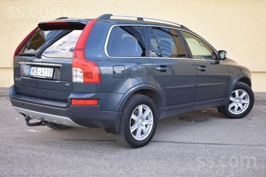 Pelēks Volvo XC90 2006 Talsi, ar dzinēja tilpumu 2.40 L un nobraukumu 378 tūkst. km par 5200 €, foto 6 vietnē AUTOMOTO.COM.LV