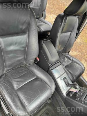Pelēks Volvo XC90 2006 Rīga, ar dzinēja tilpumu 2.50 L un nobraukumu 517 tūkst. km par 3400 €, foto 4 vietnē AUTOMOTO.COM.LV