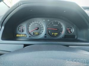 Grey Volvo XC90 2006 in Riga, with an engine capacity of 2.40 L and mileage of 310 thousand km for 5350 €, photo 13 on AUTOMOTO.COM.LV