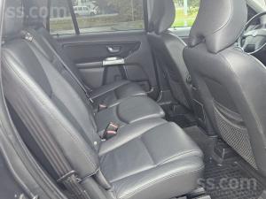 Grey Volvo XC90 2006 in Jelgava, with an engine capacity of 2.40 L and mileage of 276 thousand km for 3550 €, photo 10 on AUTOMOTO.COM.LV