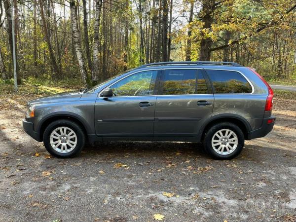 Volvo XC90 2006 in Riga on AUTOMOTO.COM.LV Grey Volvo XC90 2006 in Riga, with an engine capacity of 2.40 L and mileage of 0 thousand km for 3999 €, photo 3 on AUTOMOTO.COM.LV