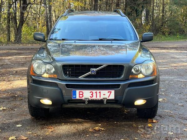 Volvo XC90 2006 in Riga on AUTOMOTO.COM.LV Grey Volvo XC90 2006 in Riga, with an engine capacity of 2.40 L and mileage of 0 thousand km for 3999 €, photo 9 on AUTOMOTO.COM.LV