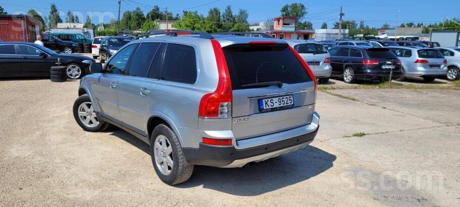 Grey Volvo XC90 2007 in Riga, with an engine capacity of 2.40 L and mileage of 0 thousand km for 6800 €, photo 2 on AUTOMOTO.COM.LV