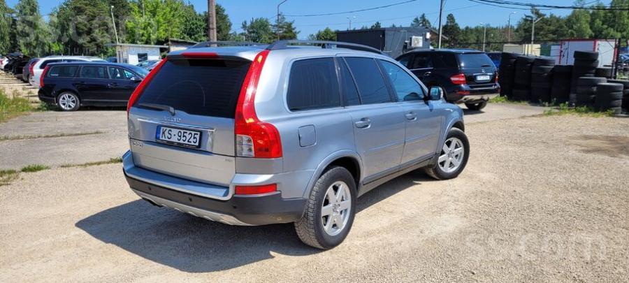 Grey Volvo XC90 2007 in Riga, with an engine capacity of 2.40 L and mileage of 0 thousand km for 6800 €, photo 3 on AUTOMOTO.COM.LV