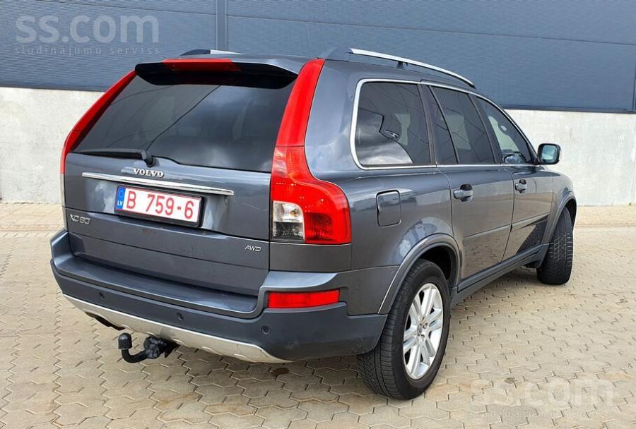 Pelēks Volvo XC90 2007 Rīga, ar dzinēja tilpumu 2.40 L un nobraukumu 0 tūkst. km par 3000 €, foto 9 vietnē AUTOMOTO.COM.LV