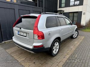 Pelēks Volvo XC90 2007 Tartu, ar dzinēja tilpumu 2.40 L un nobraukumu 0 tūkst. km par 6599 €, foto 4 vietnē AUTOMOTO.COM.LV