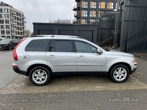 Pelēks Volvo XC90 2007 Tartu, ar dzinēja tilpumu 2.40 L un nobraukumu 0 tūkst. km par 6599 €, foto 5 vietnē AUTOMOTO.COM.LV
