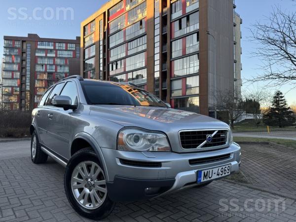 Grey Volvo XC90 2007 in Riga, with an engine capacity of 2.40 L and mileage of 0 thousand km for 4990 €, photo 2 on AUTOMOTO.COM.LV