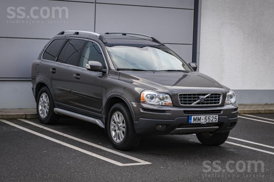 Grey Volvo XC90 2007 in Riga, with an engine capacity of 2.40 L and mileage of 0 thousand km for 5990 €, photo 3 on AUTOMOTO.COM.LV