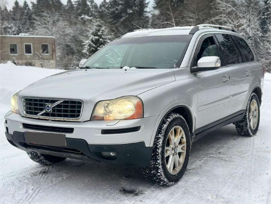 Pelēks Volvo XC90 2007 Viļņa, ar dzinēja tilpumu 2.40 L un nobraukumu 422 tūkst. km par 3400 €, foto 6 vietnē AUTOMOTO.COM.LV
