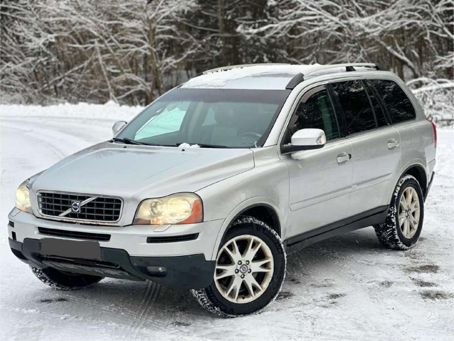 Pelēks Volvo XC90 2007 Viļņa, ar dzinēja tilpumu 2.40 L un nobraukumu 422 tūkst. km par 3400 €, foto 9 vietnē AUTOMOTO.COM.LV