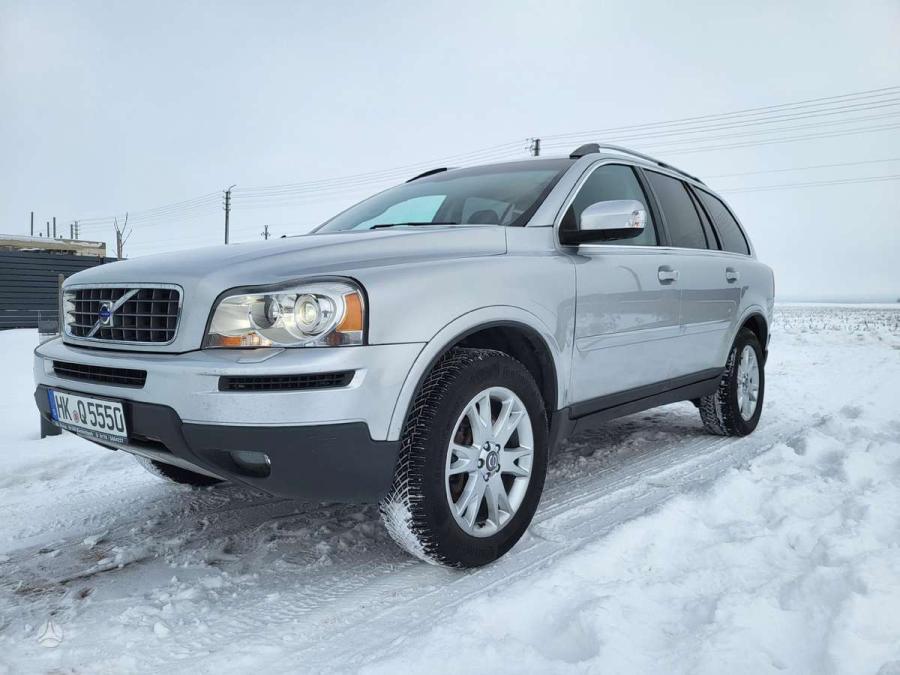 Pelēks Volvo XC90 2007 Viļņa, ar dzinēja tilpumu 2.40 L un nobraukumu 337 tūkst. km par 6888 €, foto 9 vietnē AUTOMOTO.COM.LV